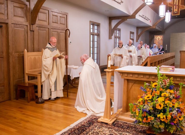 Holy Cross Abbey – Clarke County Virginia